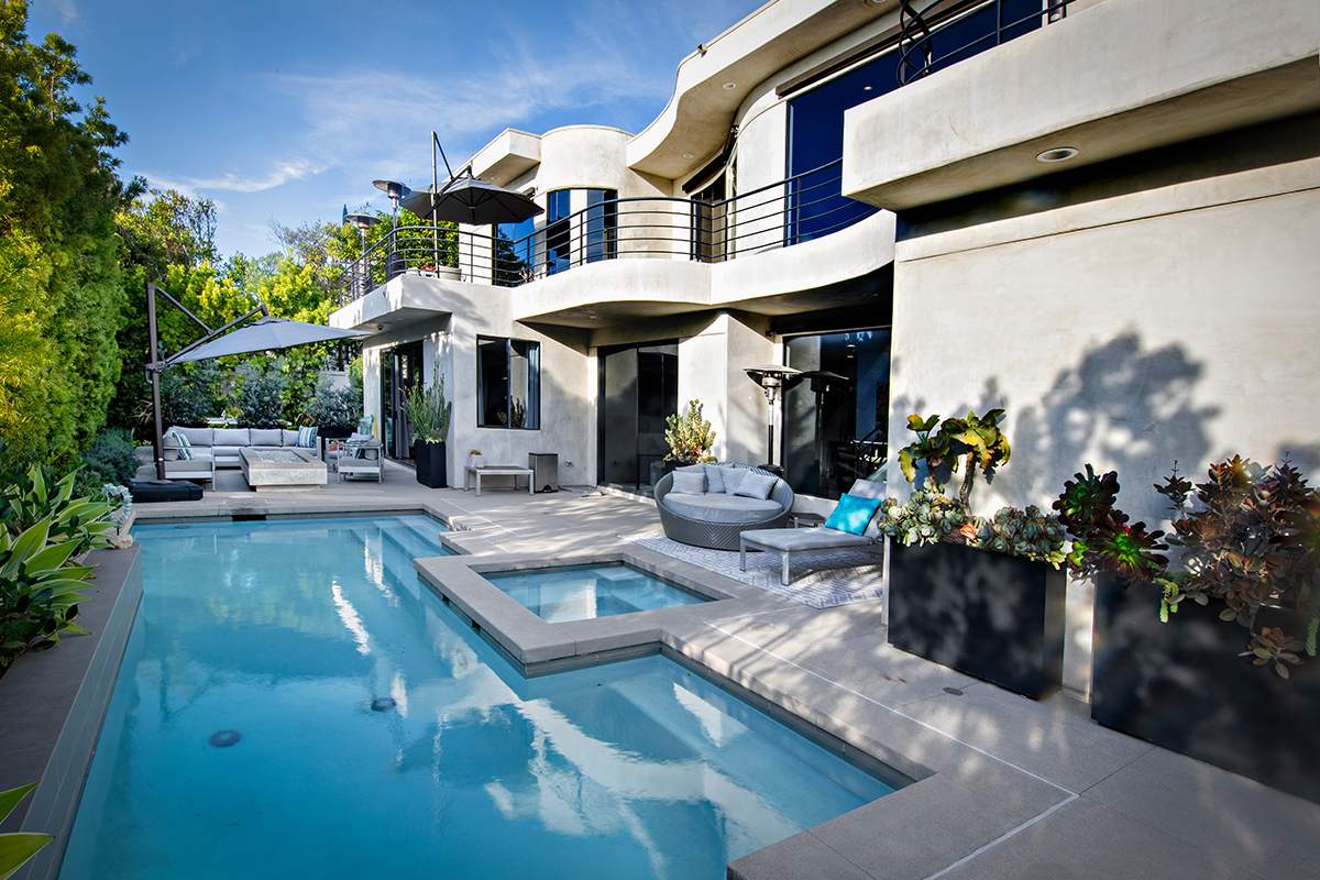 Laguna Beach Modern | Jamie Schachtel Design Group